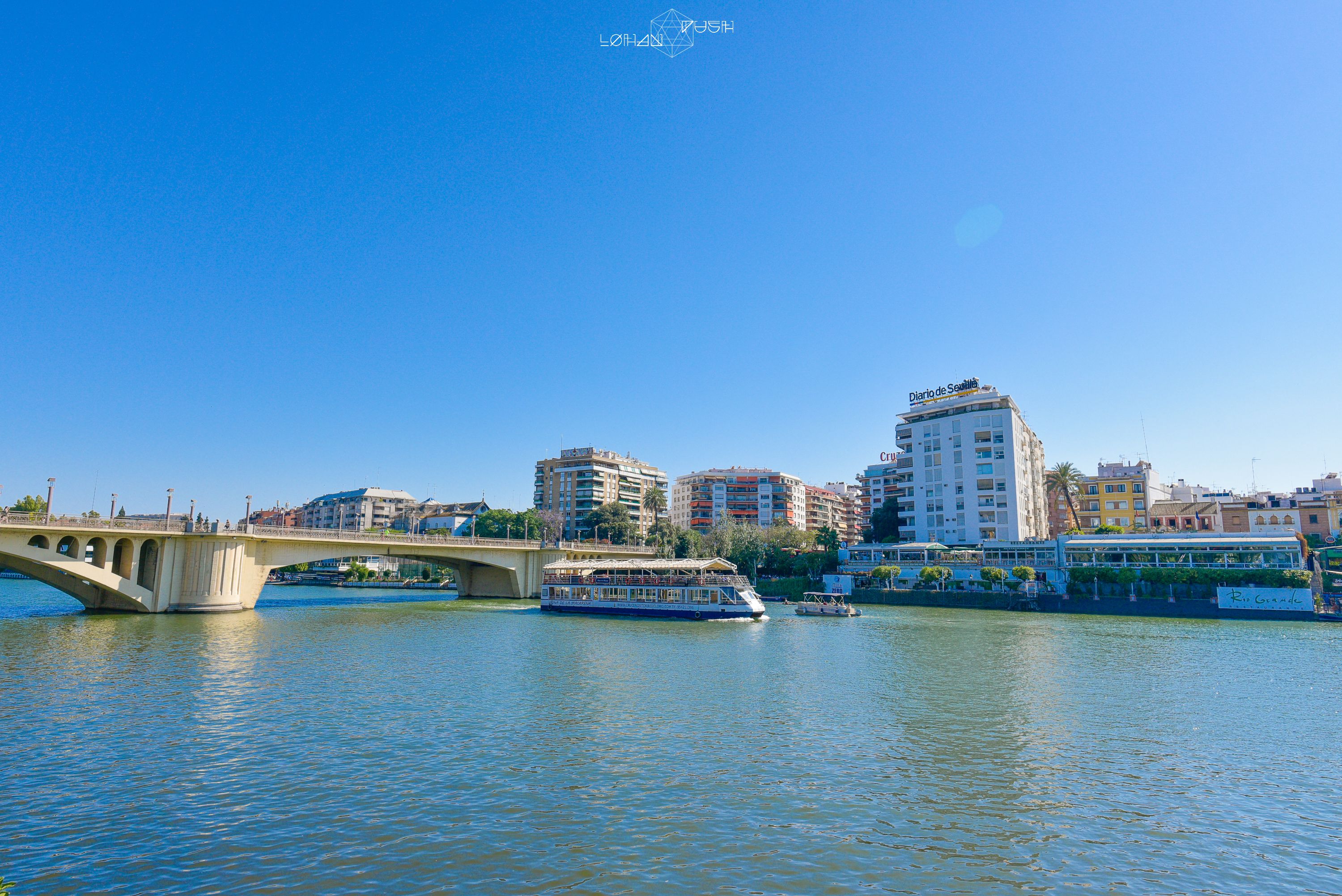 【西班牙】塞維亞Sevilla景點篇(上)-超美必去西班牙廣場、都市陽傘、黃金塔各景點散步地圖 – 老漢推一把